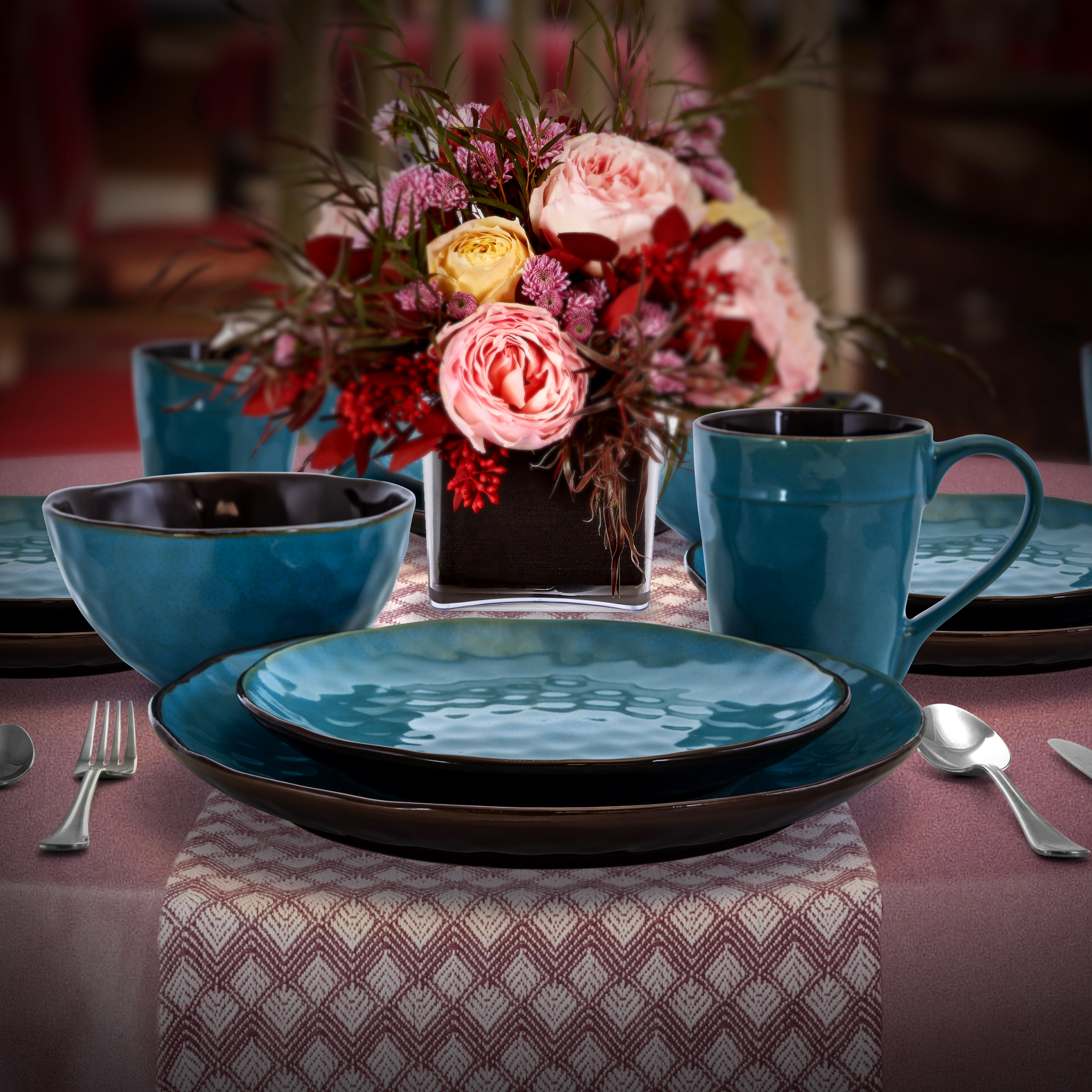 Elama - Dinnerware & Serveware